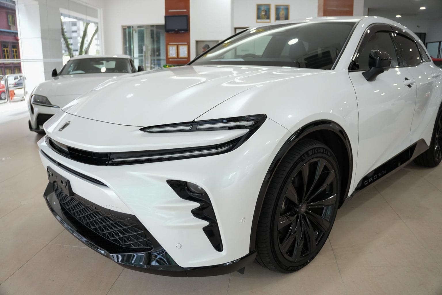 2024 Toyota Crown Sports Z HV (6010) - MAFA Holdings